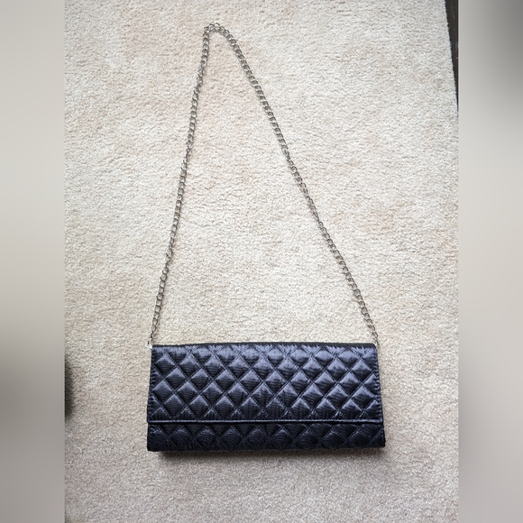 Chi | Bags | Chi Smart Quilted Carrying Casepurse | Poshmark